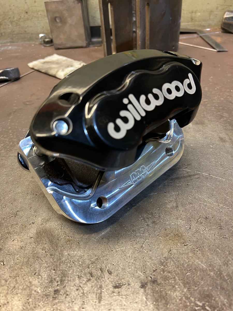 Wilwood D154 Rear Caliper Adapter Kit - 94-04 Mustang Base / GT ...